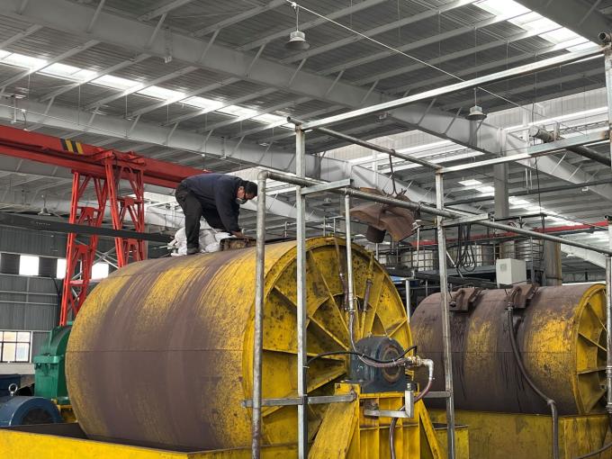 Permanent ferrite magnets ferrite production process -- ball milling stage