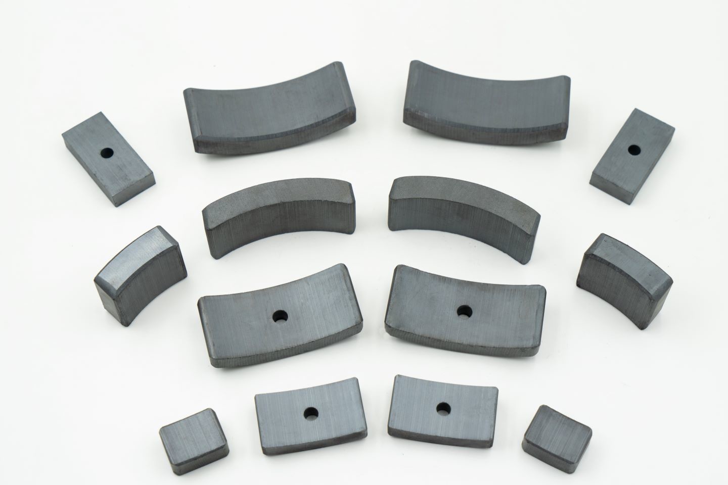 Powerful Permanent Magnet Ferrite for Automotive Wiper Motors No ...